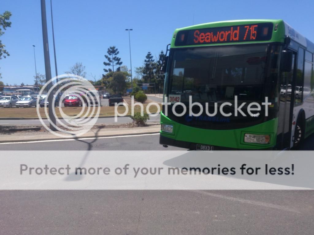 Surfside at Helensvale Station - 17/01